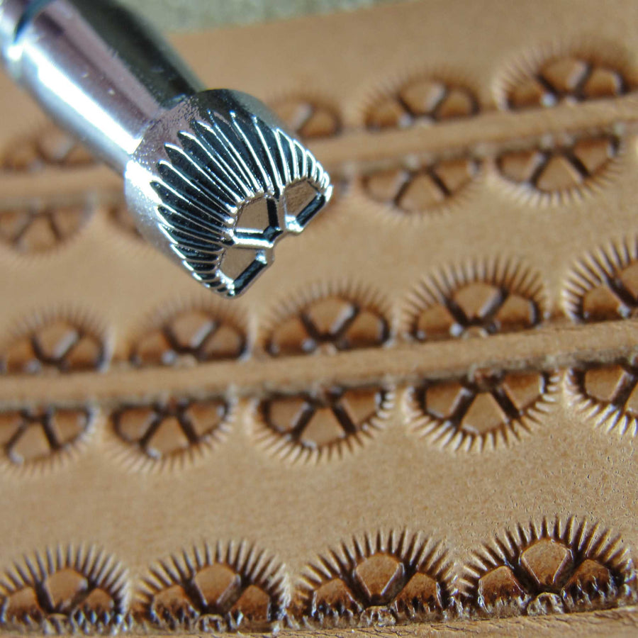 D503 Small 3-Petal Border Leather Stamping Tool | Pro Leather Carvers