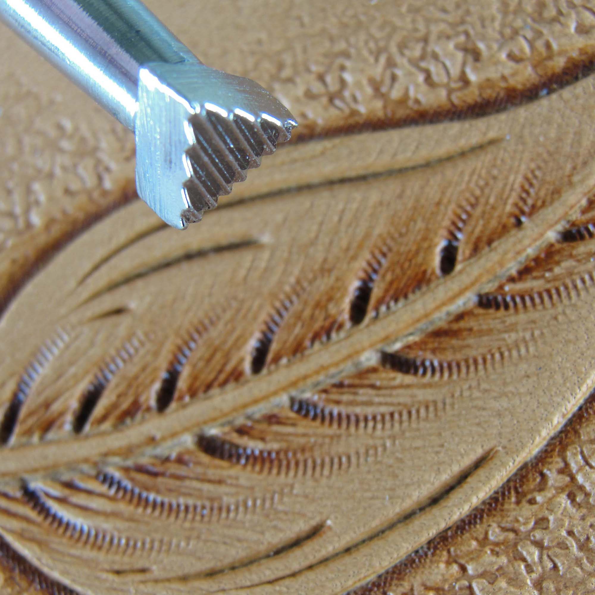 B961 Leaf Liner Beveler Leather Stamping Tool | Pro Leather Carvers
