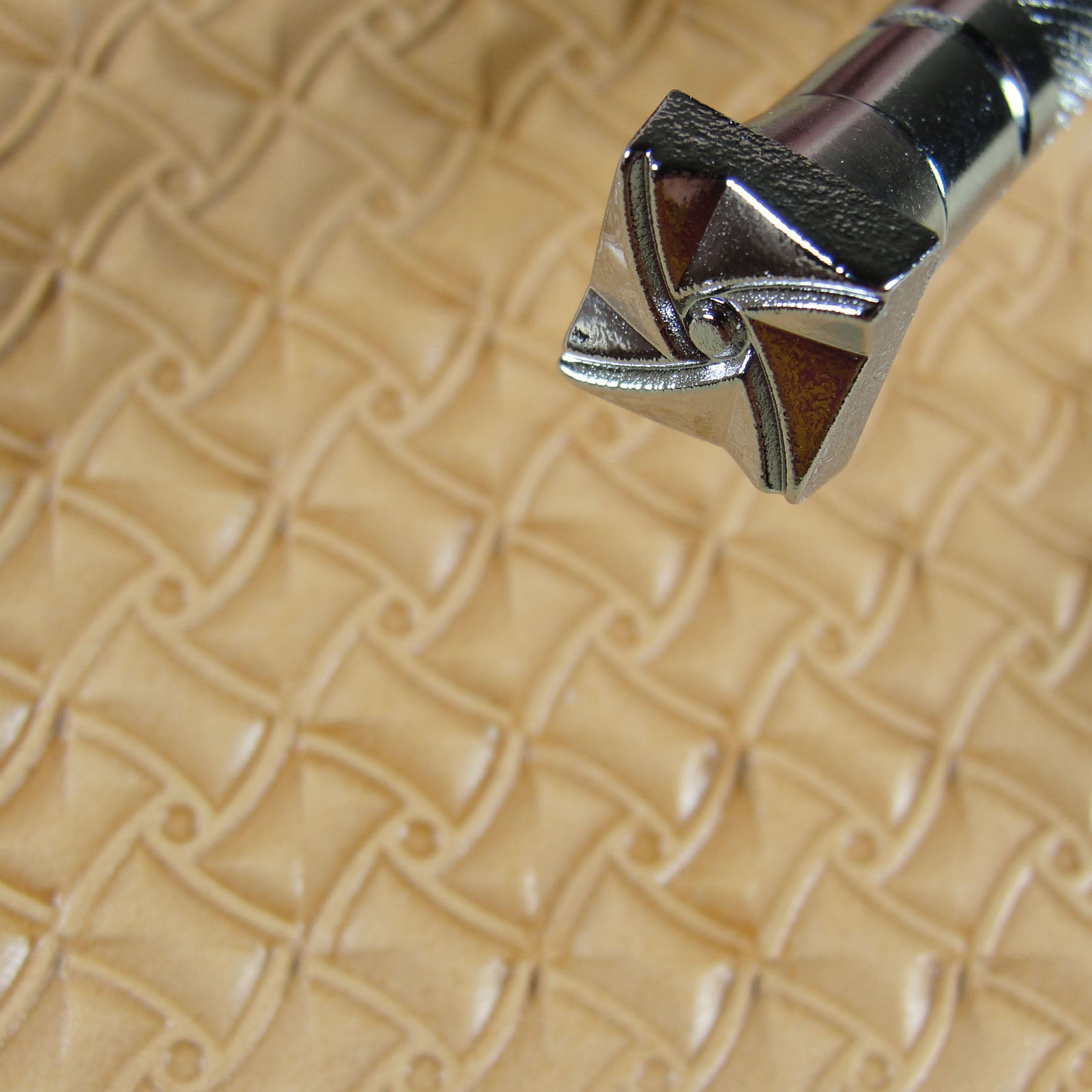 G685 Small Crazy Legs Geometric Leather Stamp | Pro Leather Carvers