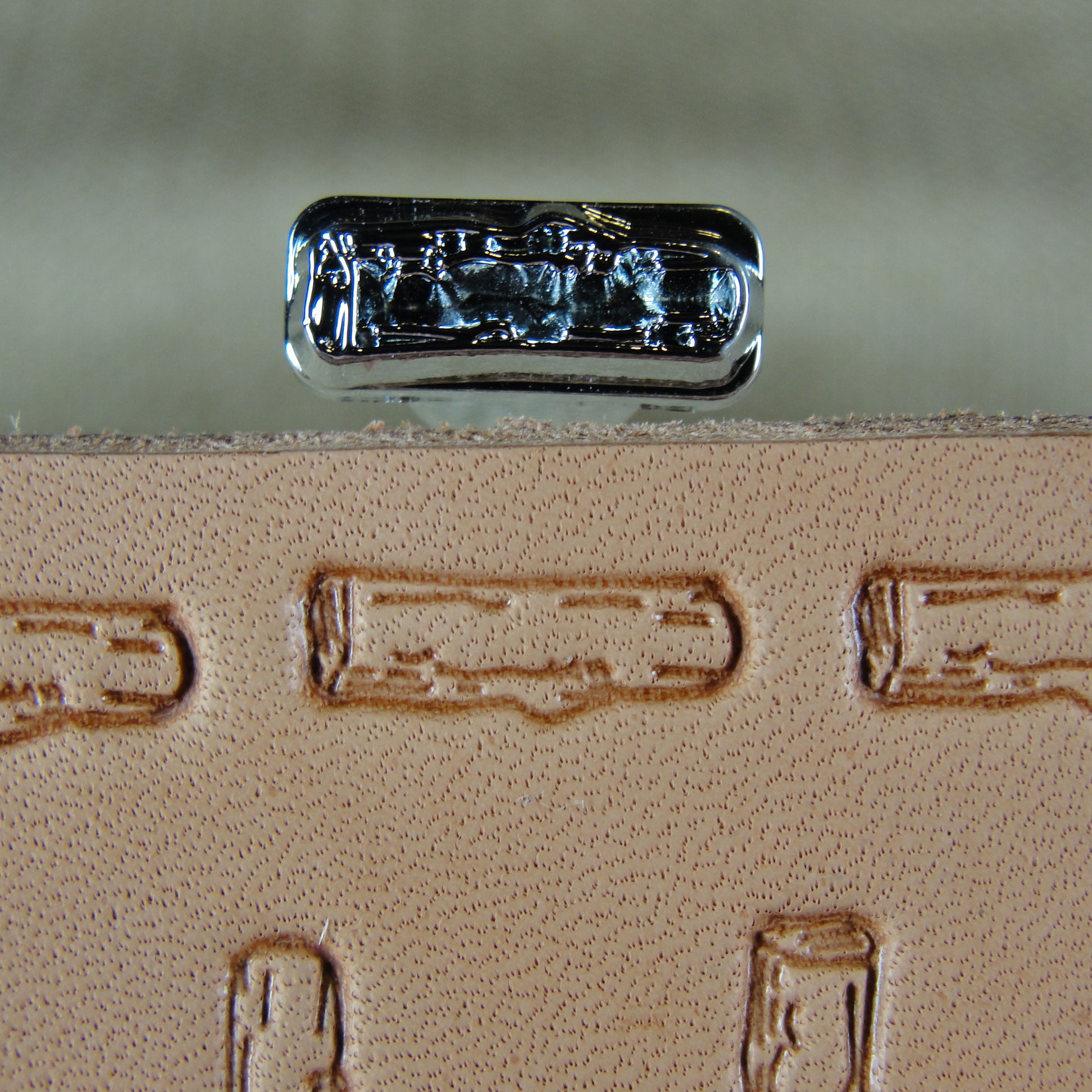 F116 Small Wood Log / Fence Post Leather Stamp | Pro Leather Carvers