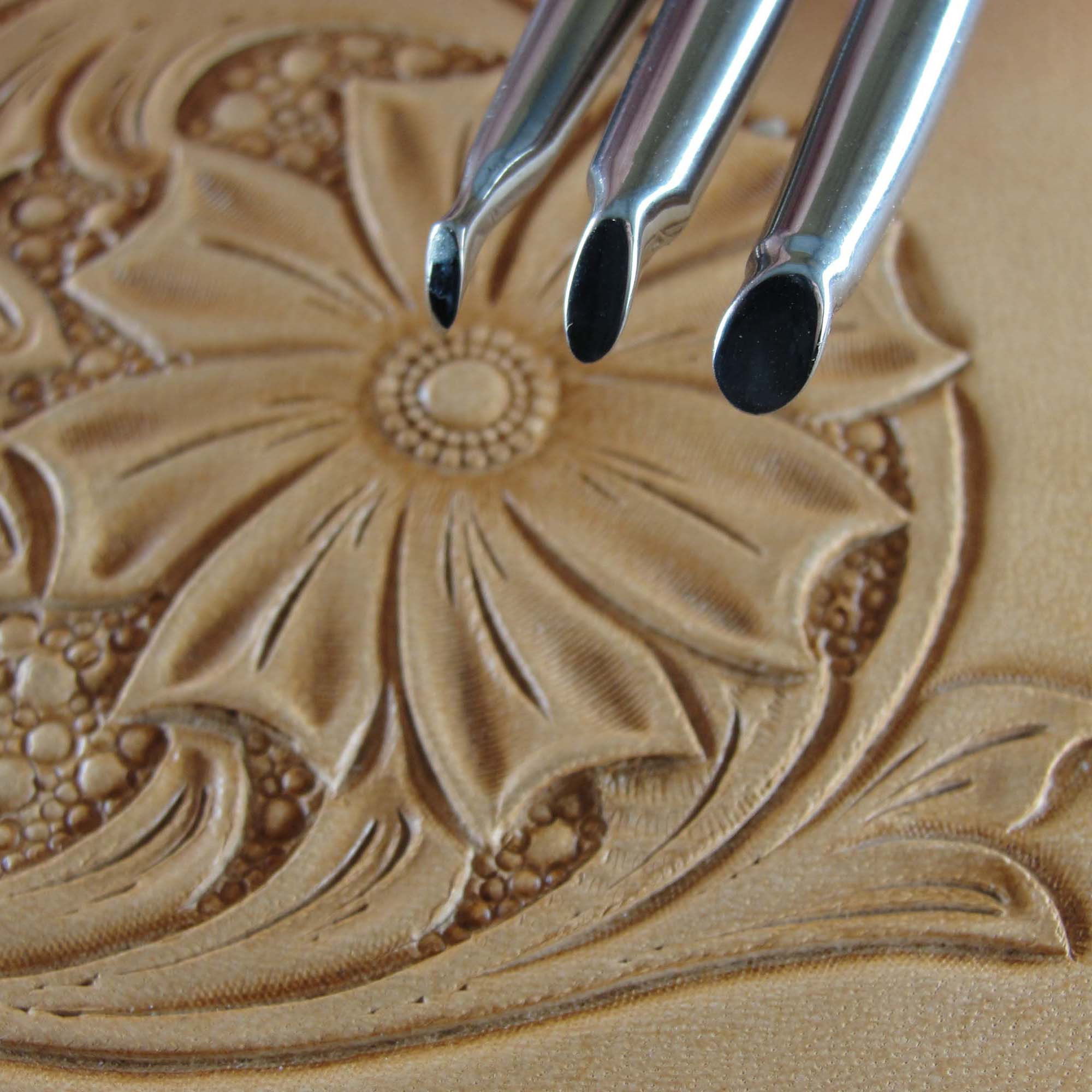 Small Undercut Beveler Stamps - Stainless Steel | Pro Leather Carvers